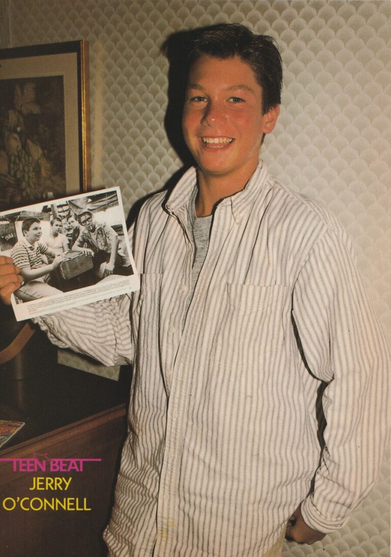 Corey Feldman Jerry O’connell teen magazine pinup pool swimming Teen ...