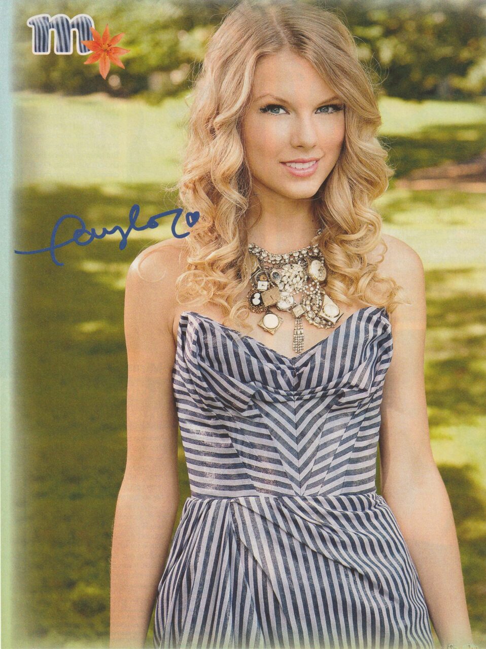 Taylor Swift teen magazine pinup clipping M mag grass engaged Pop Star ...